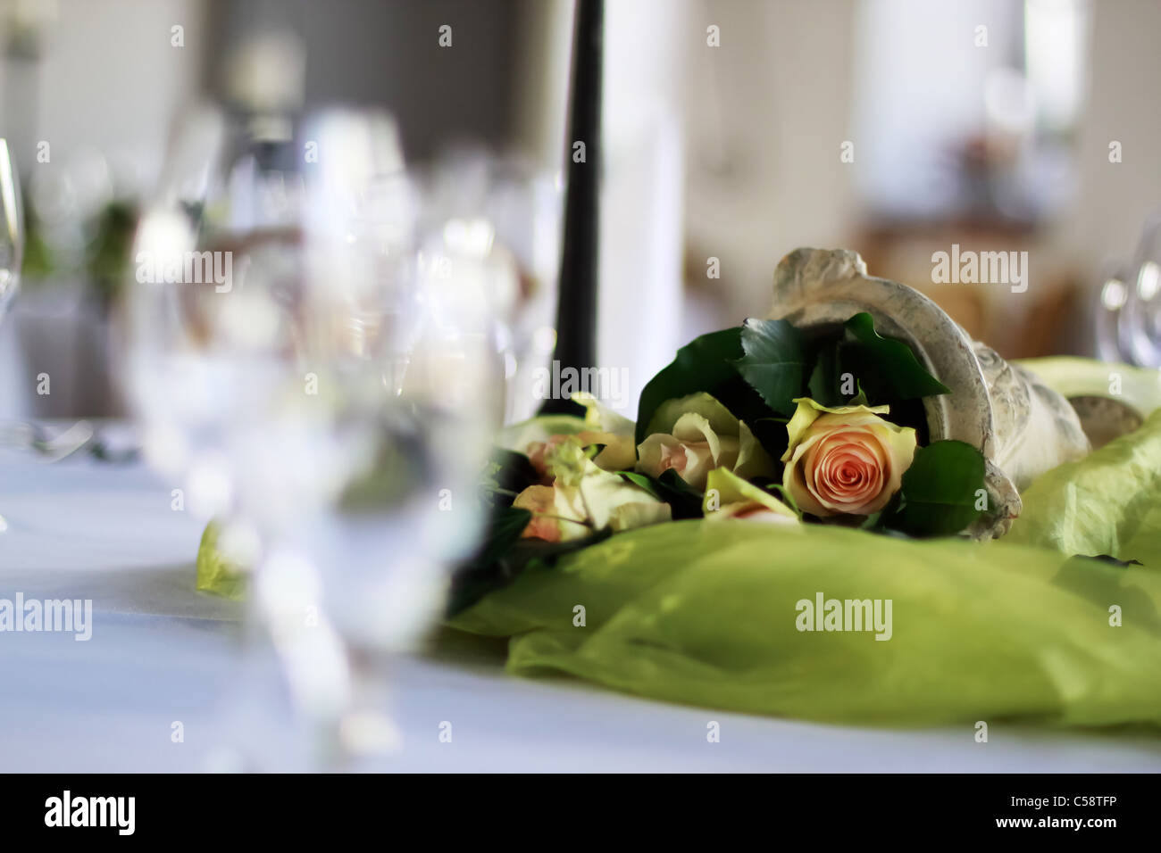 table decoration with roses Stock Photo - Alamy