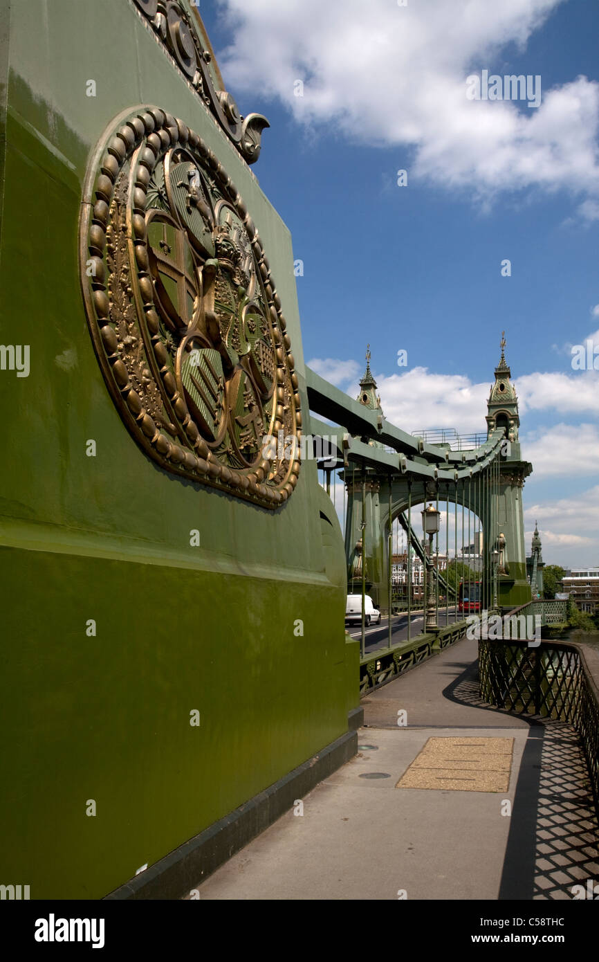 hammersmith bridge river thames london england Stock Photo - Alamy