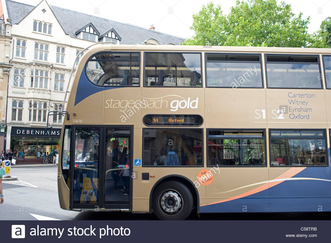 Stagecoach Bus At Bus Stop High Resolution Stock Photography and Images ...