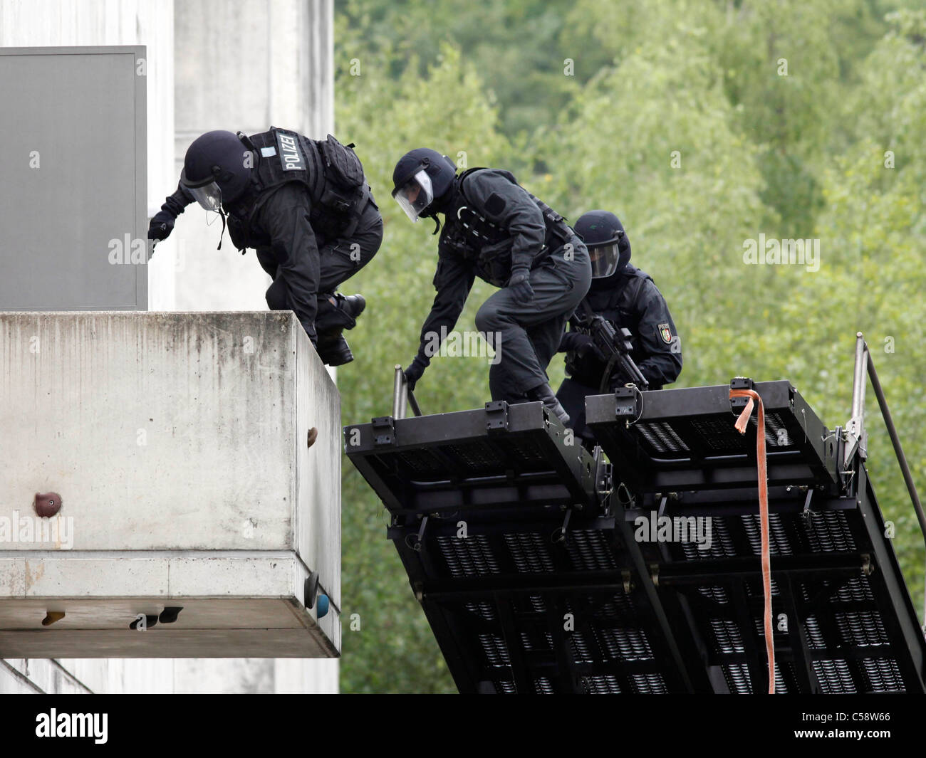German Special Police Forces High Resolution Stock Photography and ...