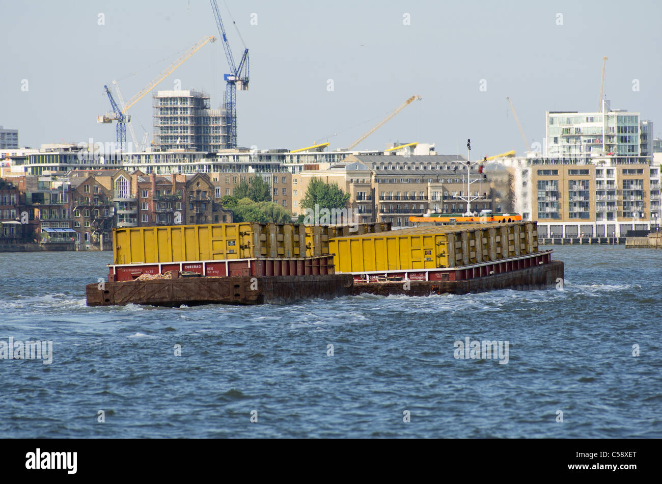 Ship disposal hi-res stock photography and images - Alamy