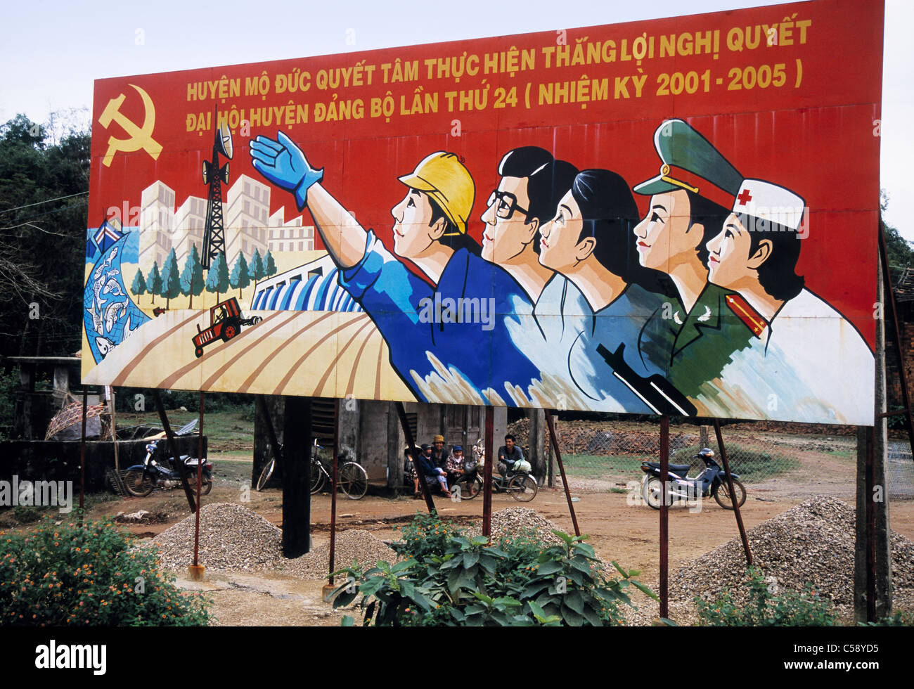 Billboard vietnam hi-res stock photography and images - Alamy