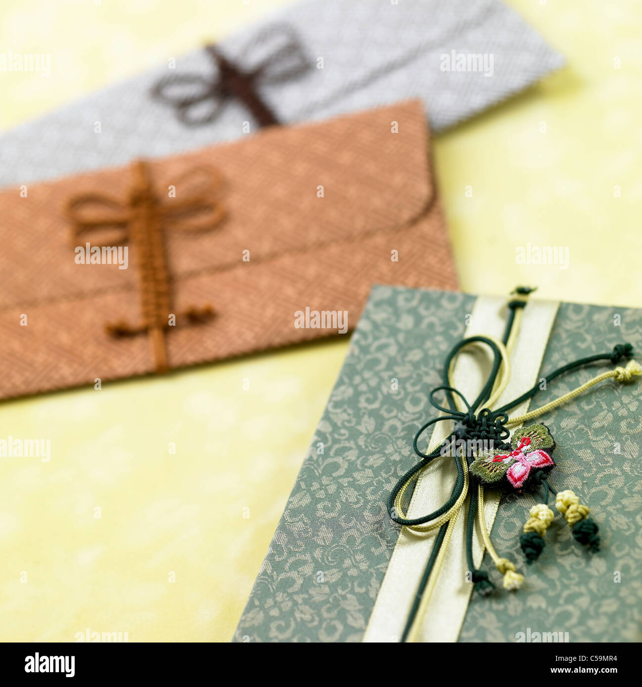 Close-up of gift envelopes Stock Photo - Alamy