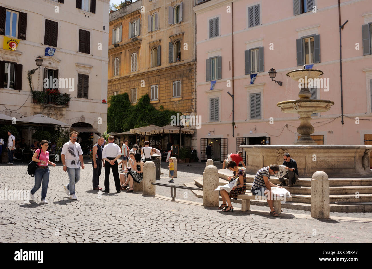 Piazza Della Madonna Dei Monti, Rom – VNMNM