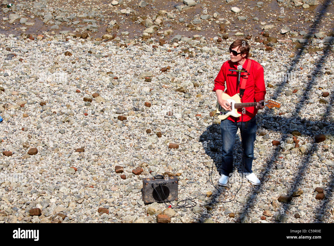 Banks Singer High Resolution Stock Photography and Images - Alamy