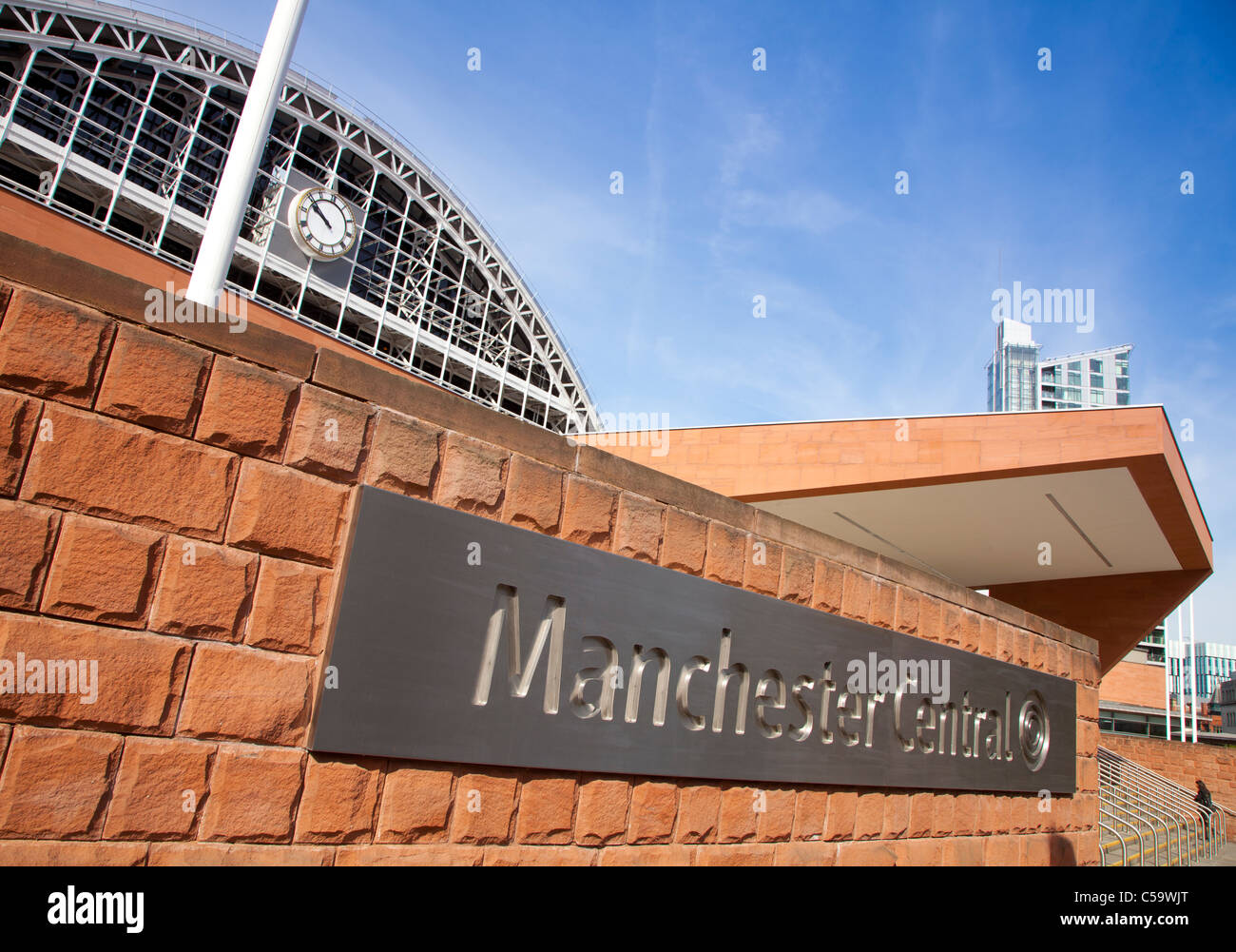 Iconic manchester hi-res stock photography and images - Alamy