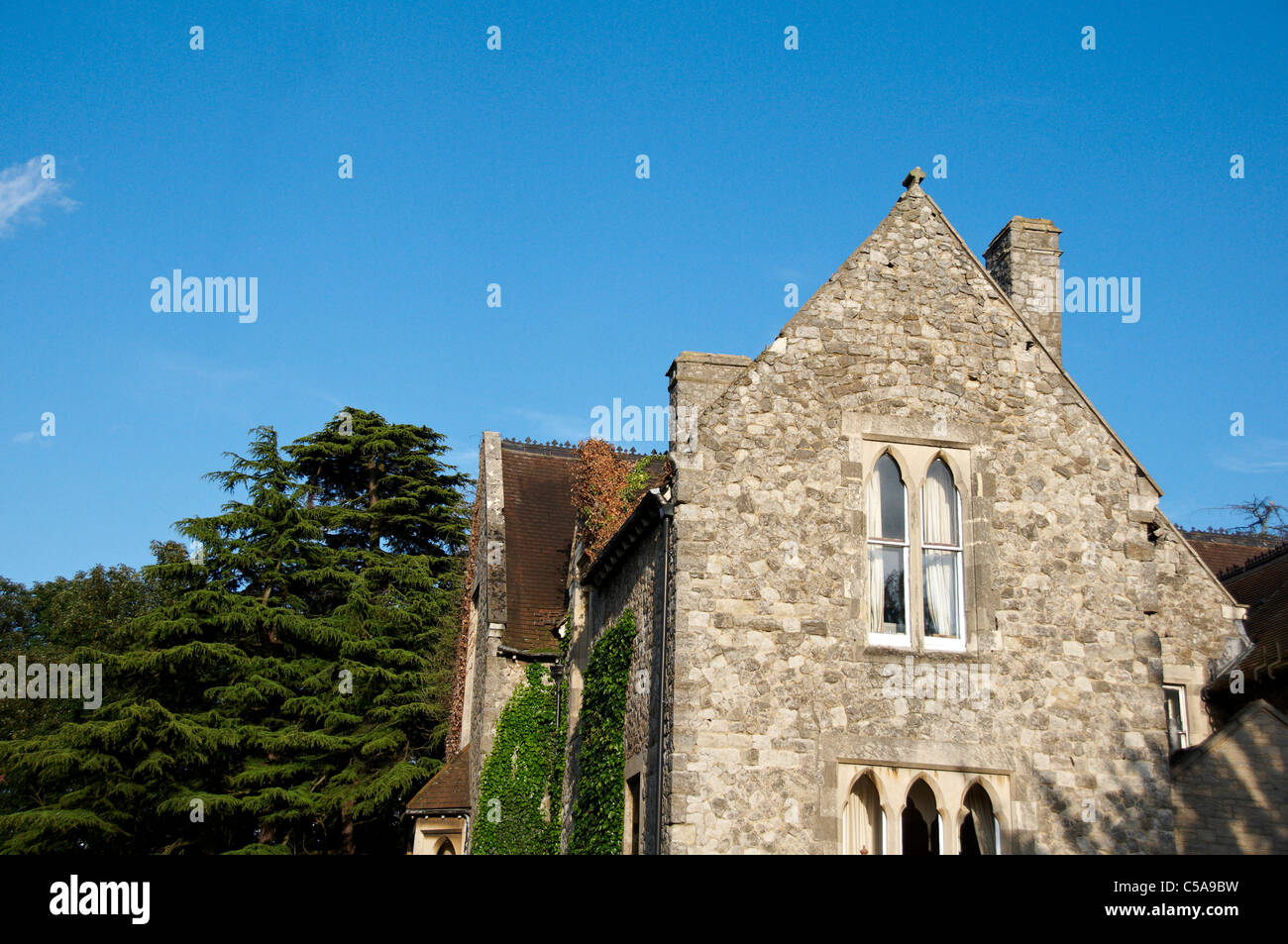 House building detail stone hi-res stock photography and images - Alamy