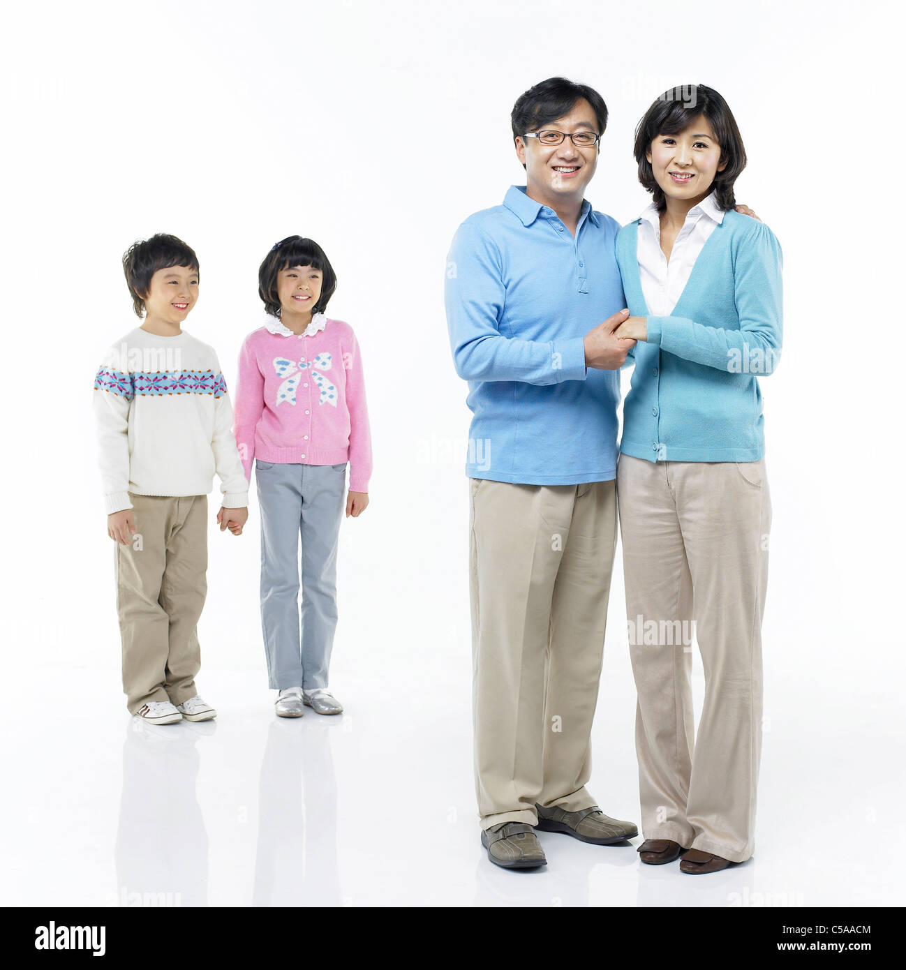 Portrait of parents with children Stock Photo - Alamy