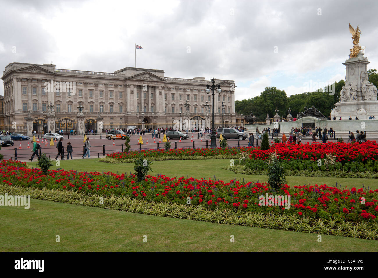 Buckingham Palace, London, England, UK Stock Photo - Alamy