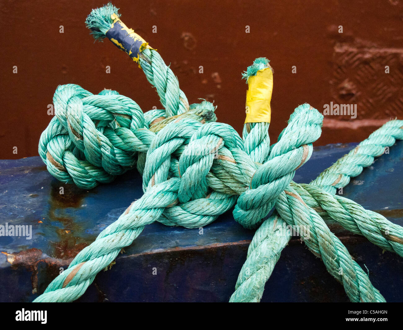 Green rope hi-res stock photography and images - Alamy