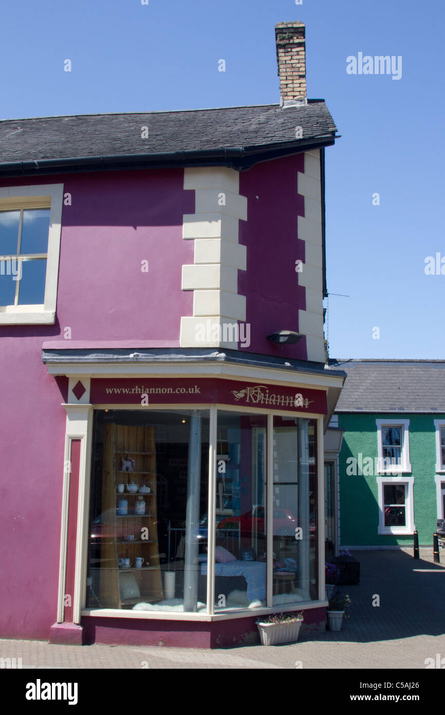 Rhiannon Welsh Gold Centre Stock Photo - Alamy