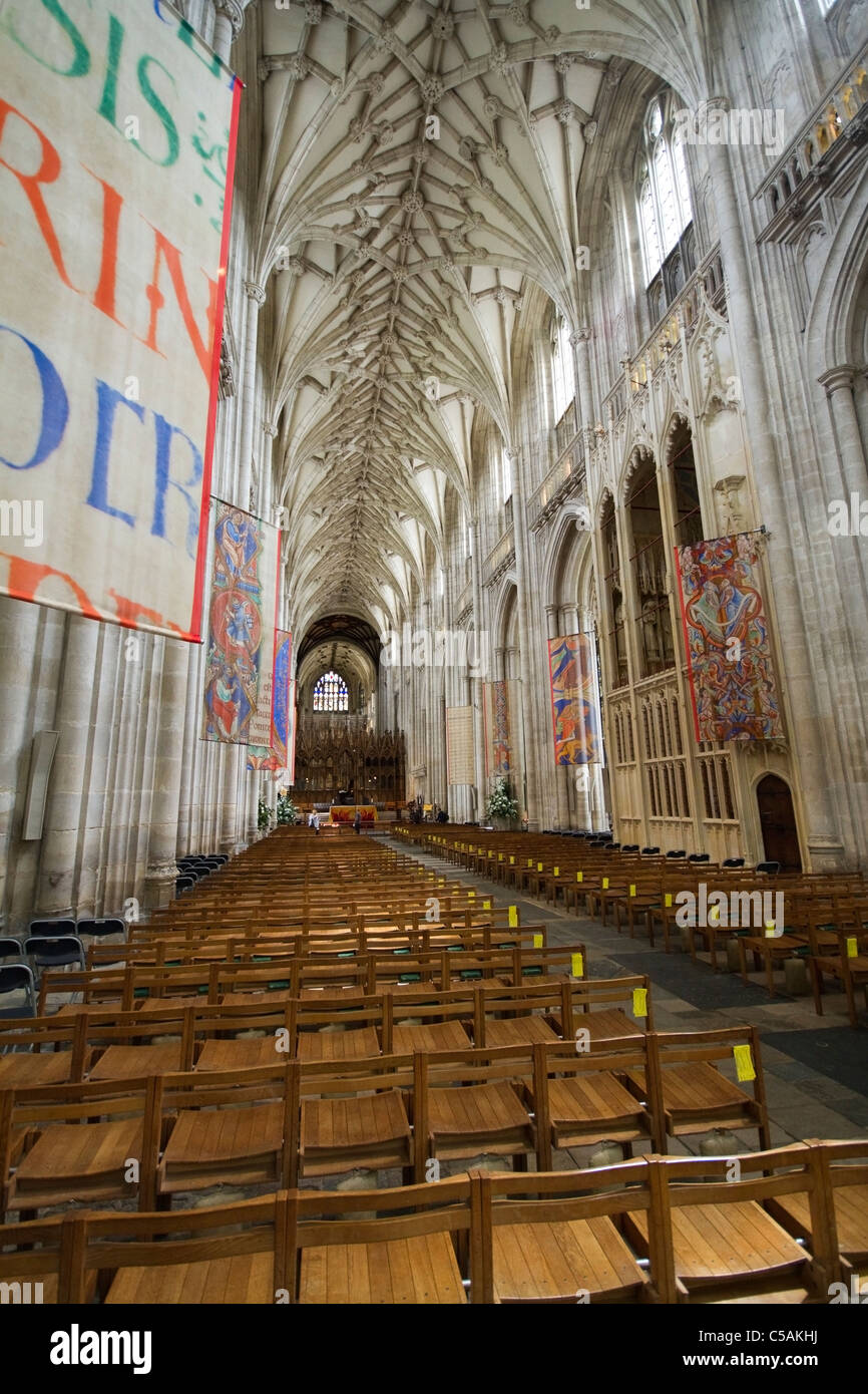 Winchester cathedral interior hi-res stock photography and images - Alamy