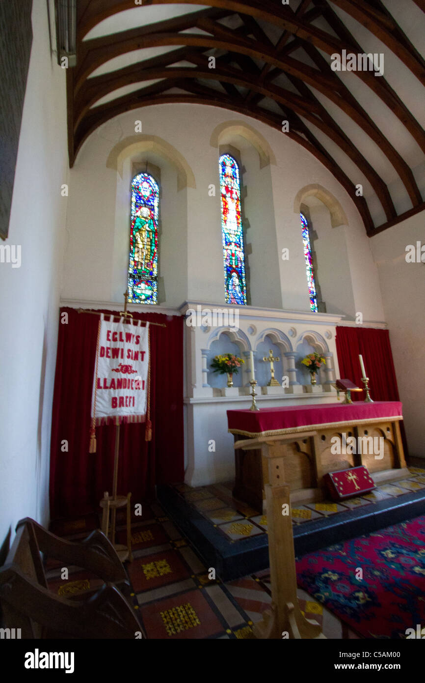 St David window and altar Stock Photo - Alamy
