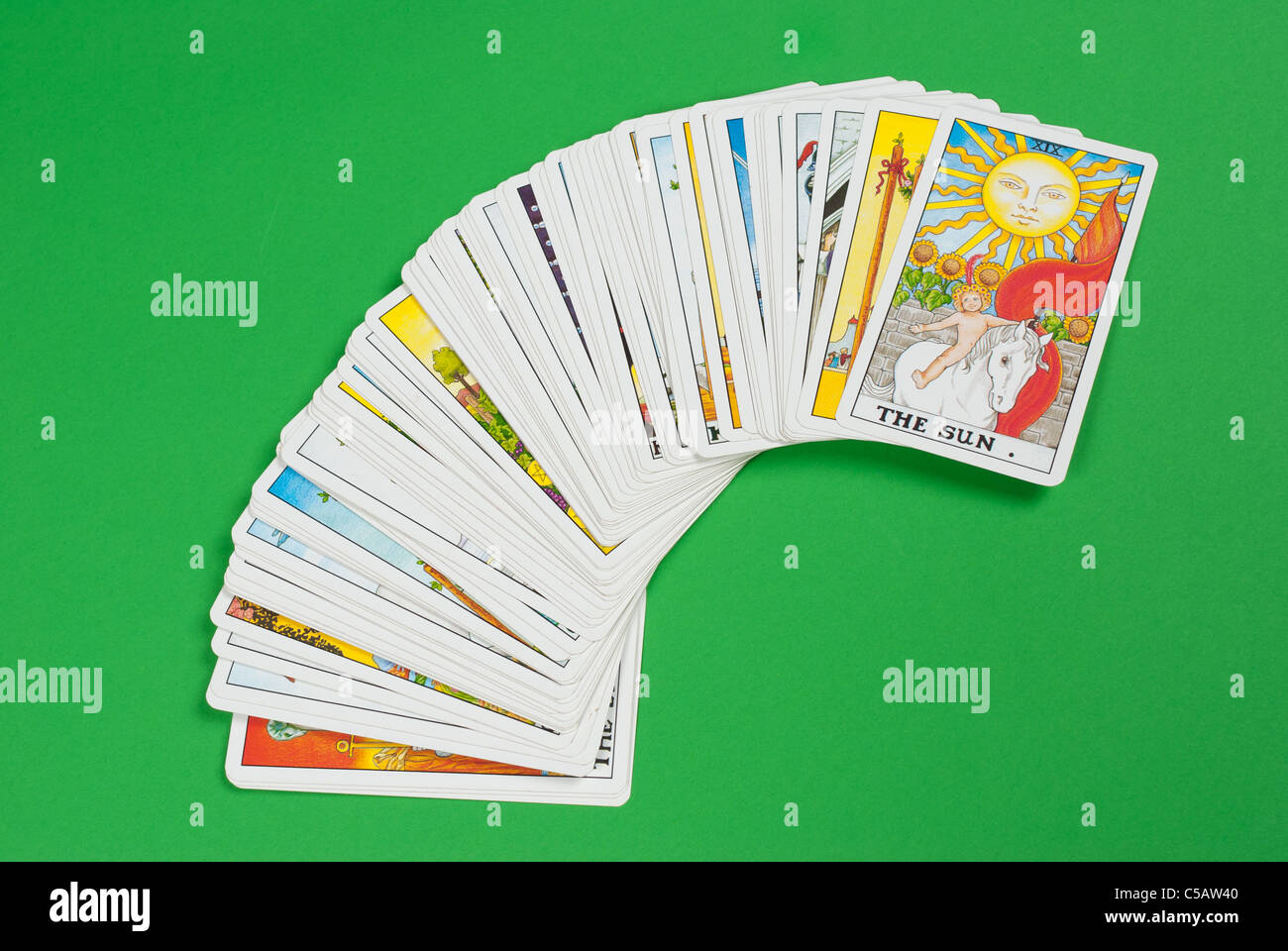 Tarot cards fan hi-res stock photography and images - Alamy