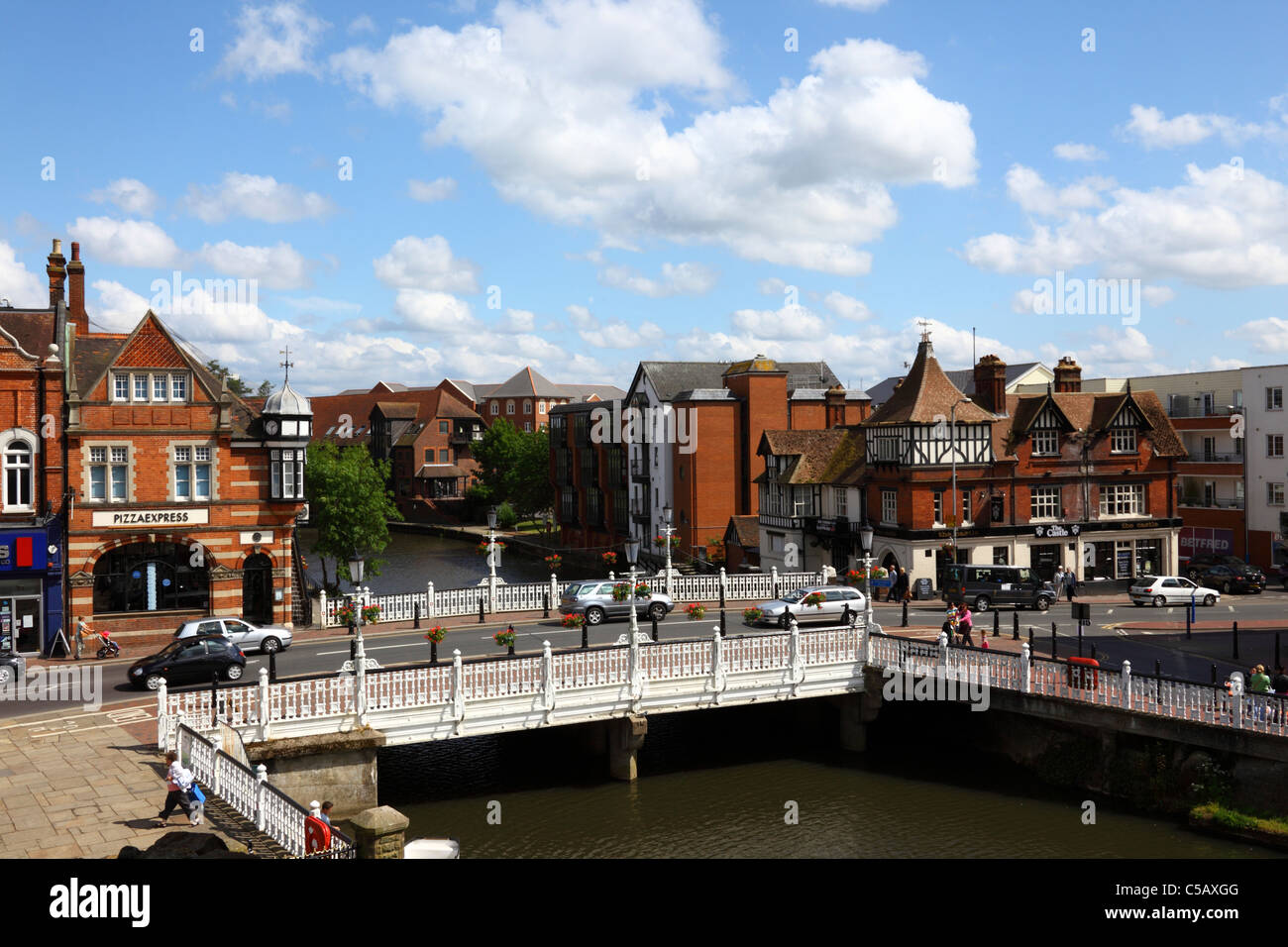 Tonbridge river medway hi-res stock photography and images - Alamy