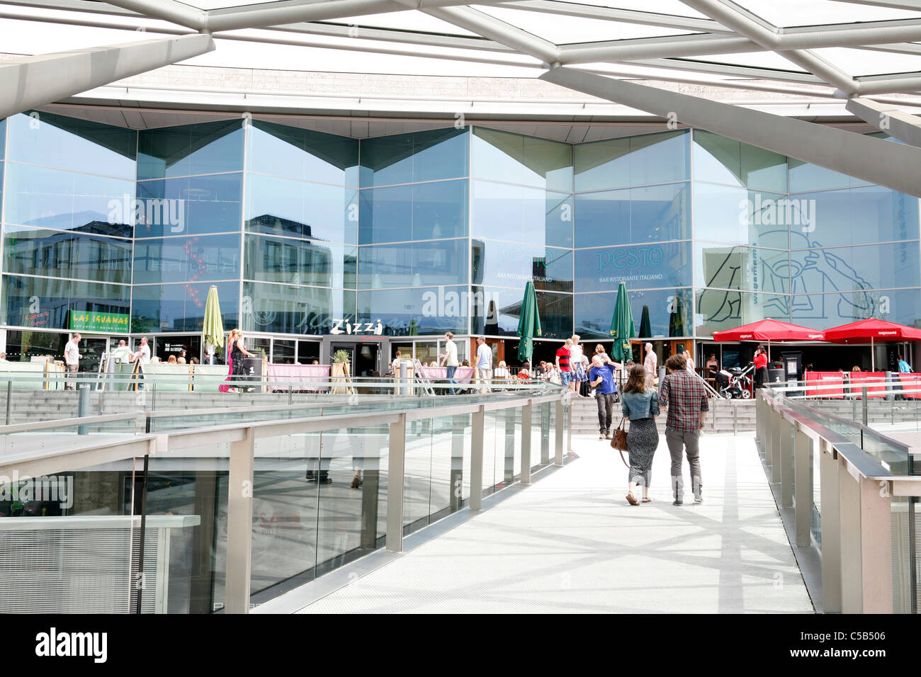 Liverpool One Shopping Arcade, Liverpool, UK Stock Photo - Alamy
