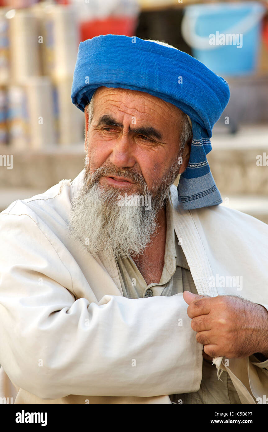 Tajik man, Samarkand, Uzbekistan Stock Photo - Alamy