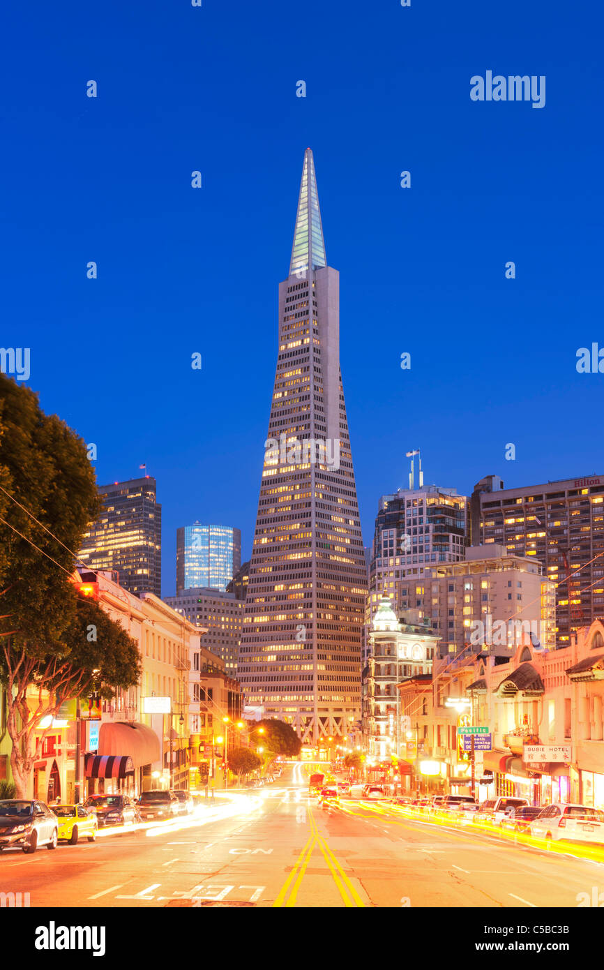 Transamerica Pyramid building, San Francisco, California Stock Photo ...