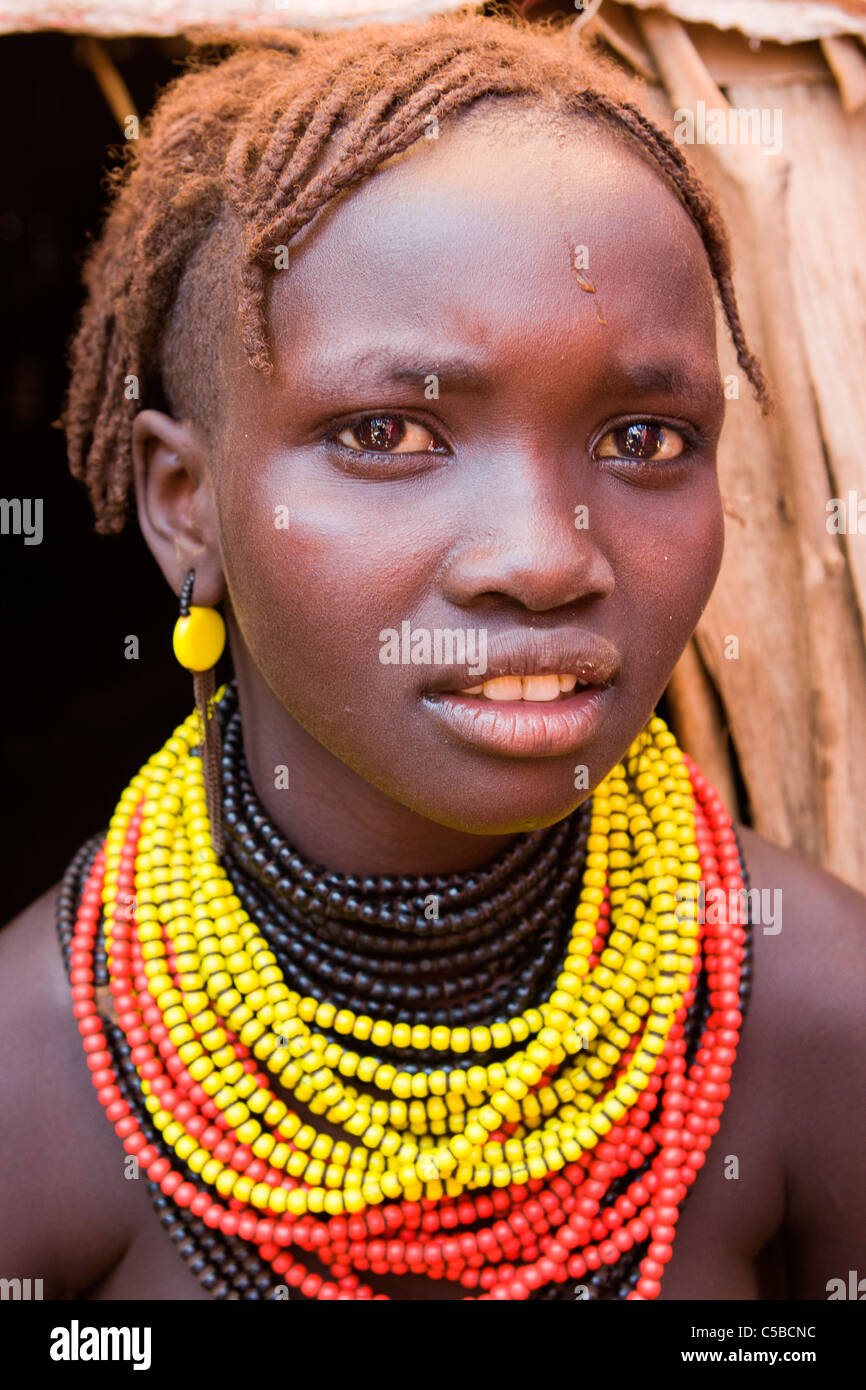 Dassanech Tribe Girl With A Feather In The Chin Omorate