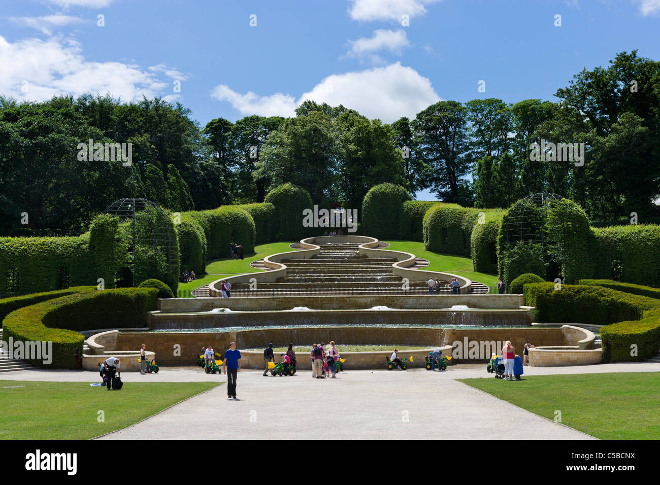 The Grand Cascade, The Alnwick Garden, Alnwick Castle, Alnwick ...