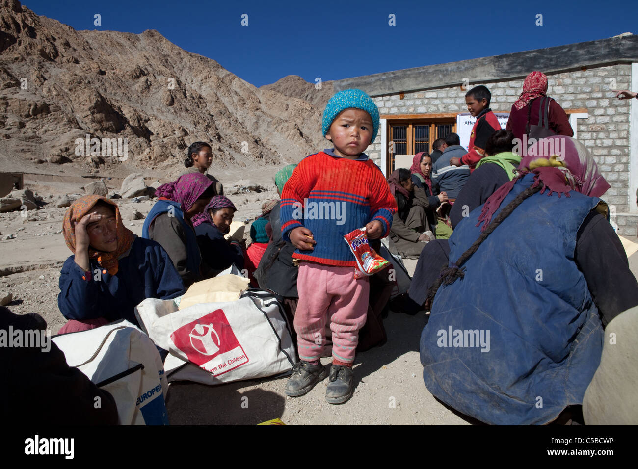 Weather floods aid hi-res stock photography and images - Alamy