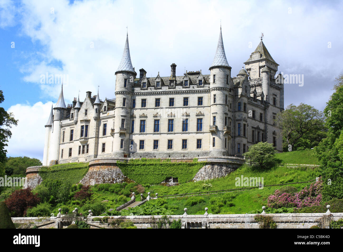 Dunrobin Castle, Golspie, Sutherland, Scotland, United Kingdom Stock ...