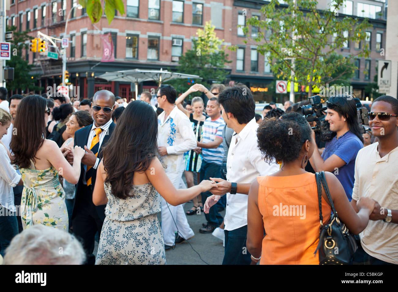 Rbl triangle hi-res stock photography and images - Alamy