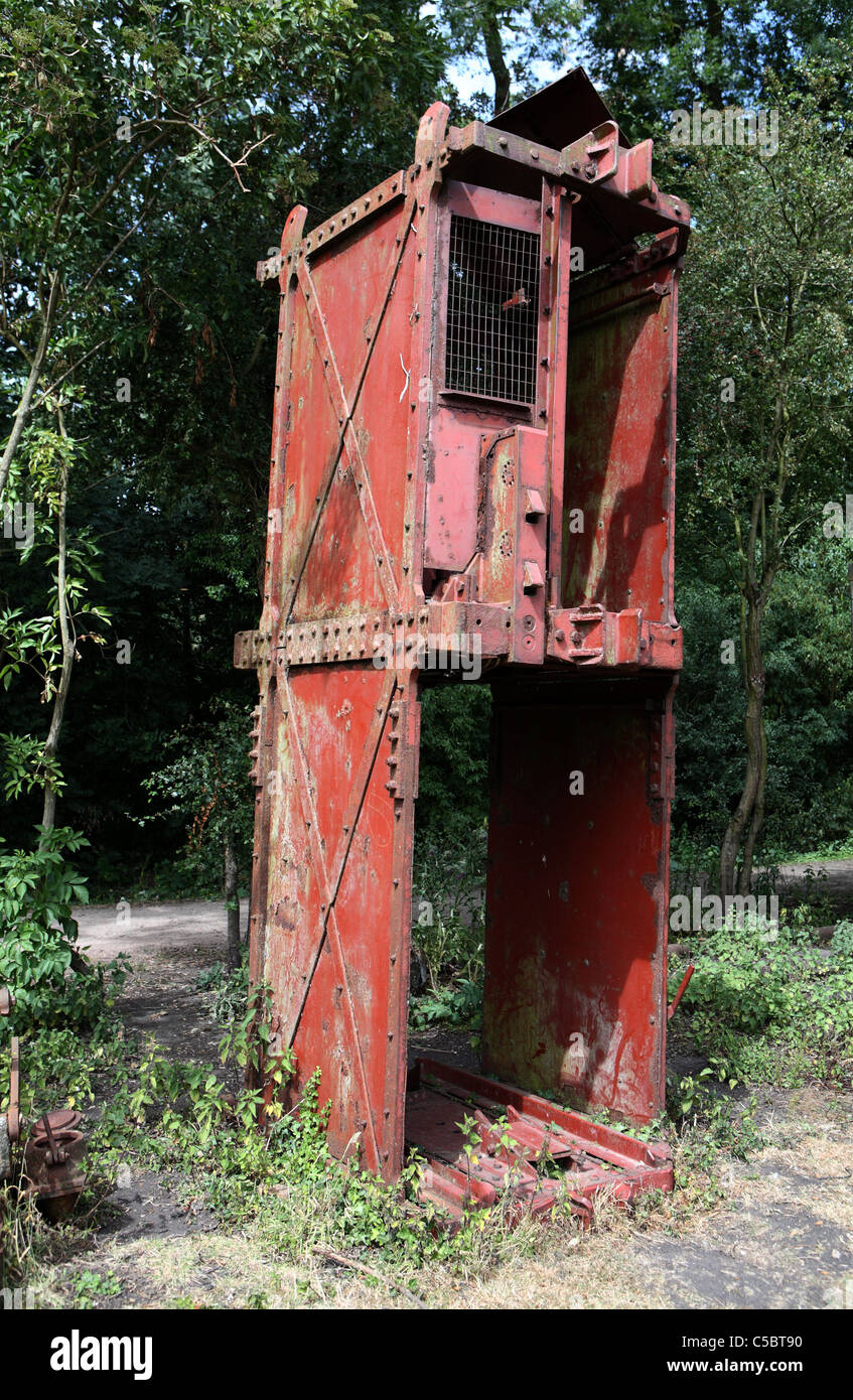 Pit cage from Donisthorpe mine Stock Photo - Alamy