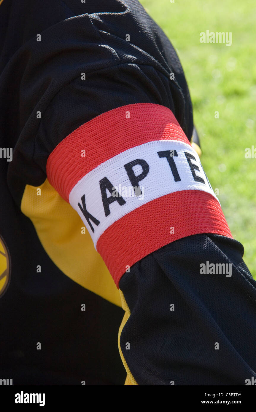 Captain football team hi-res stock photography and images - Alamy