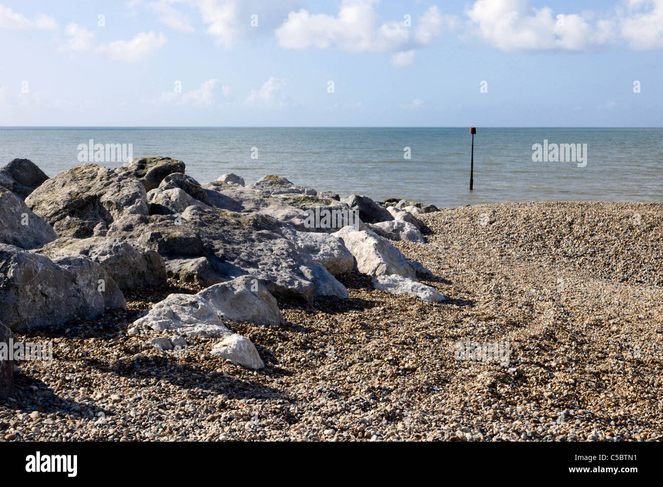 Rock outcrop on Sandgate Beach Kent Stock Photo - Alamy