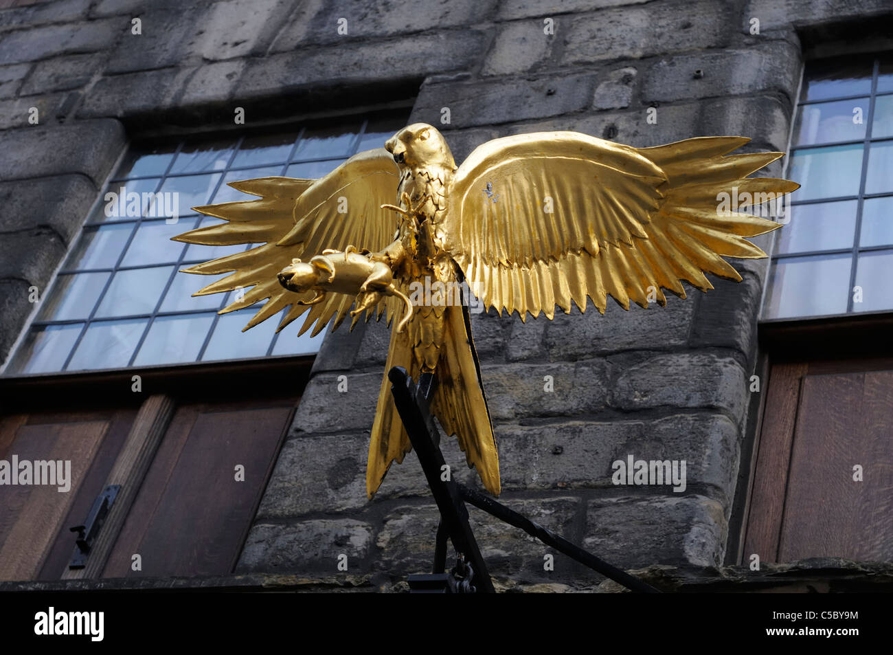 Edinburgh Scotland Gold Bird On The Outside Of The Writers Museum, Lady ...