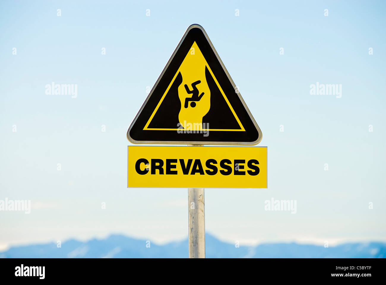 Crevasse warning sign hi-res stock photography and images - Alamy