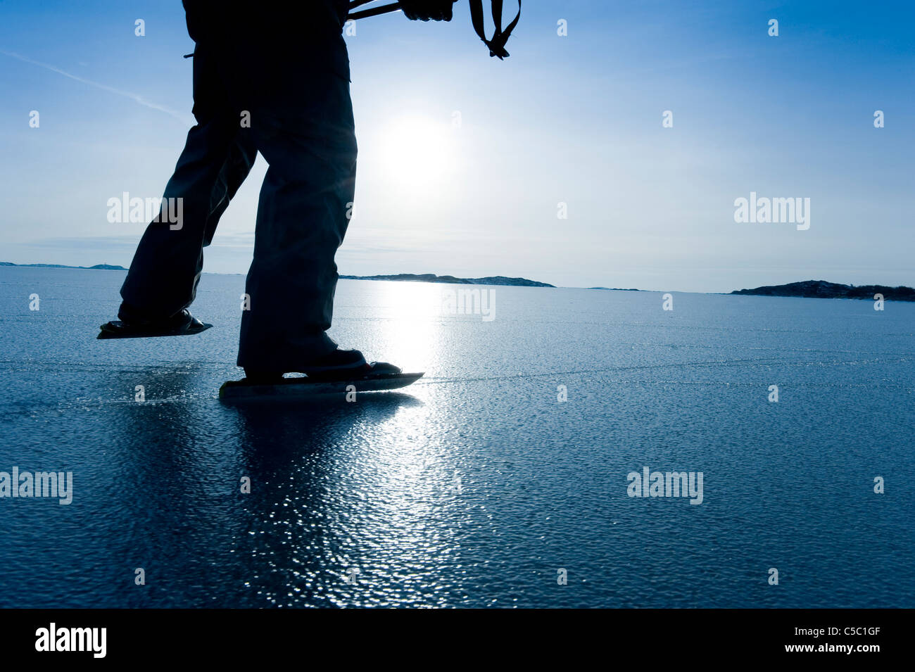 Long distance skates hi-res stock photography and images - Alamy