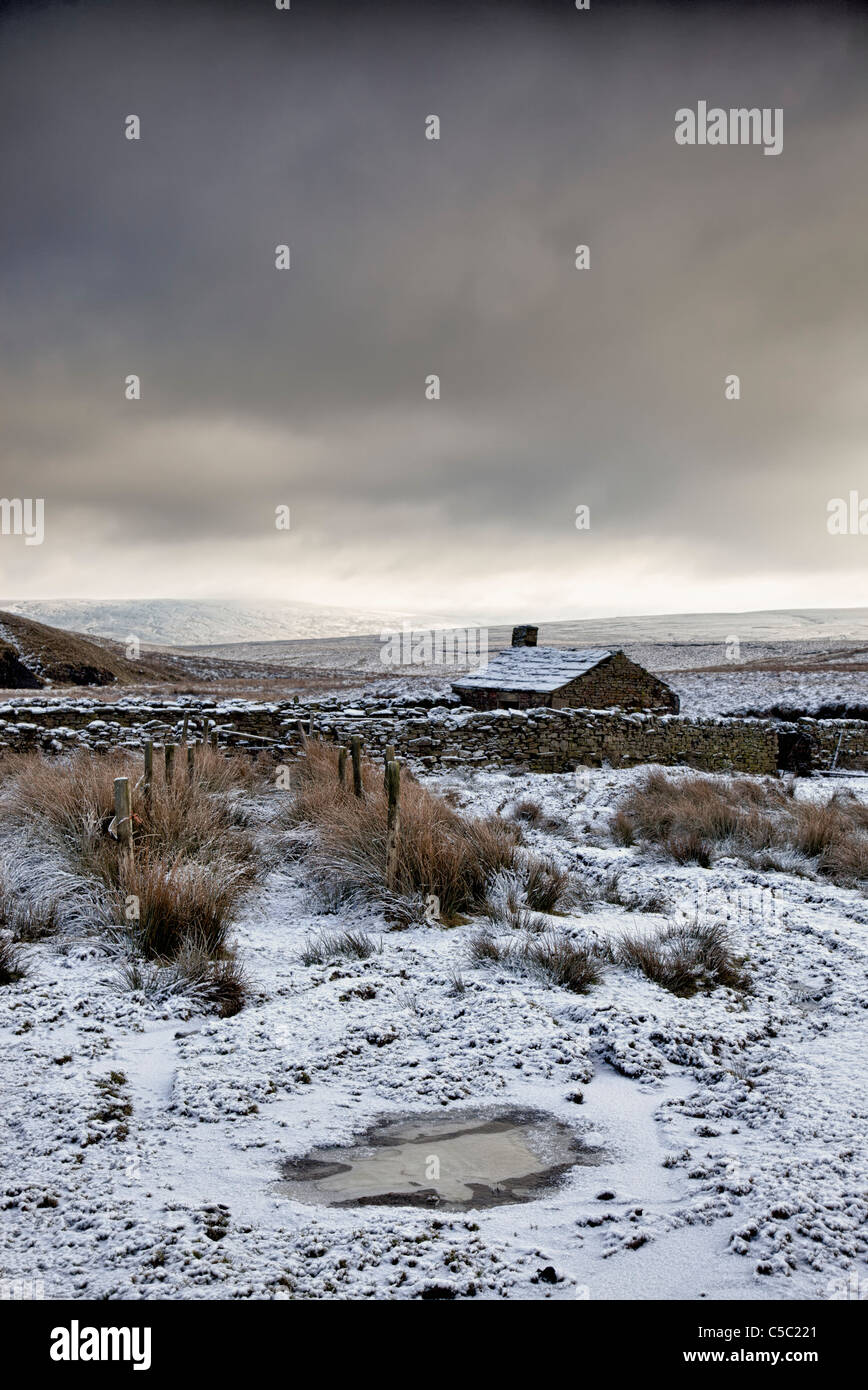 Snowy Field; Yorkshire Dales, England Stock Photo - Alamy