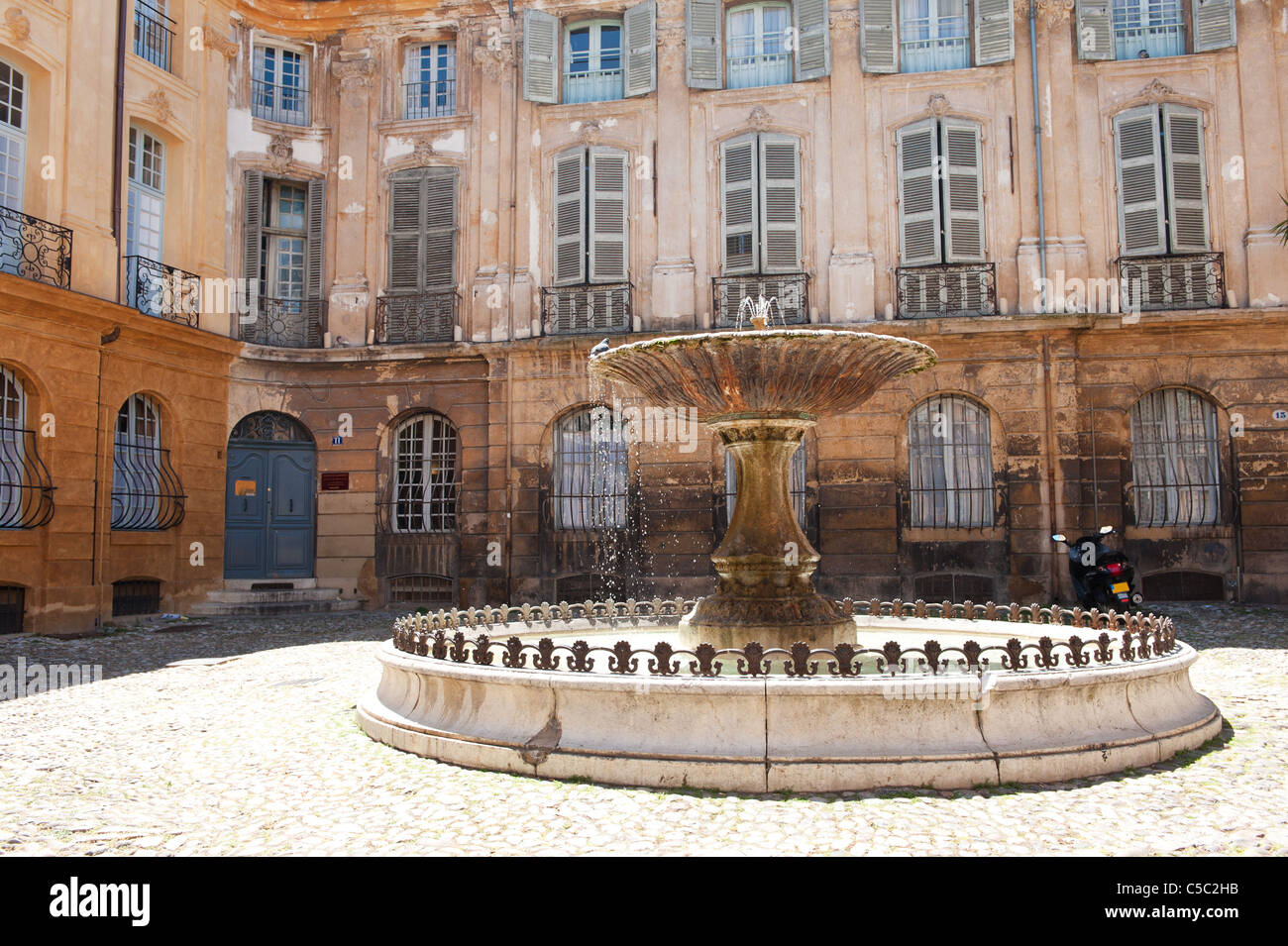 One of the alleged 1000 fountains that populate the city of Aix Stock ...