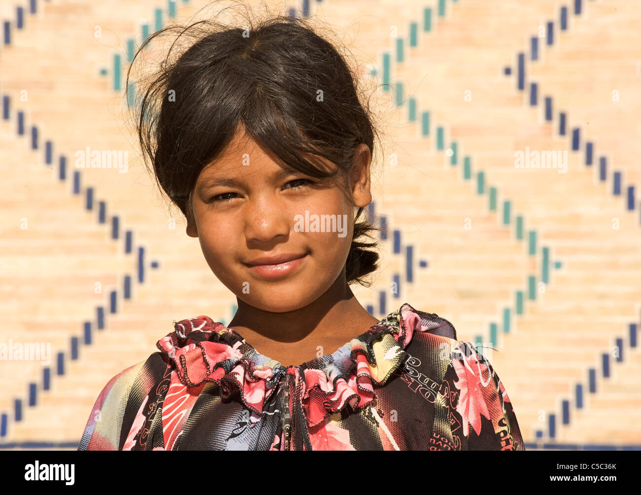 Uzbeki girl, Samarkand, Uzbekistan Stock Photo - Alamy