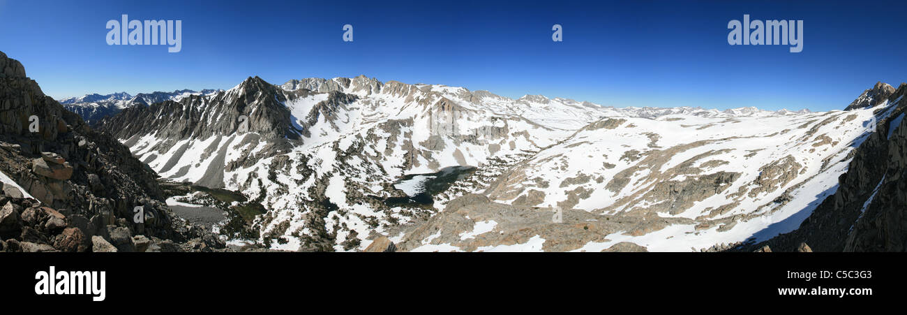 panorama of Piute Pass overlook in the Sierra Nevada Mountains from the ...