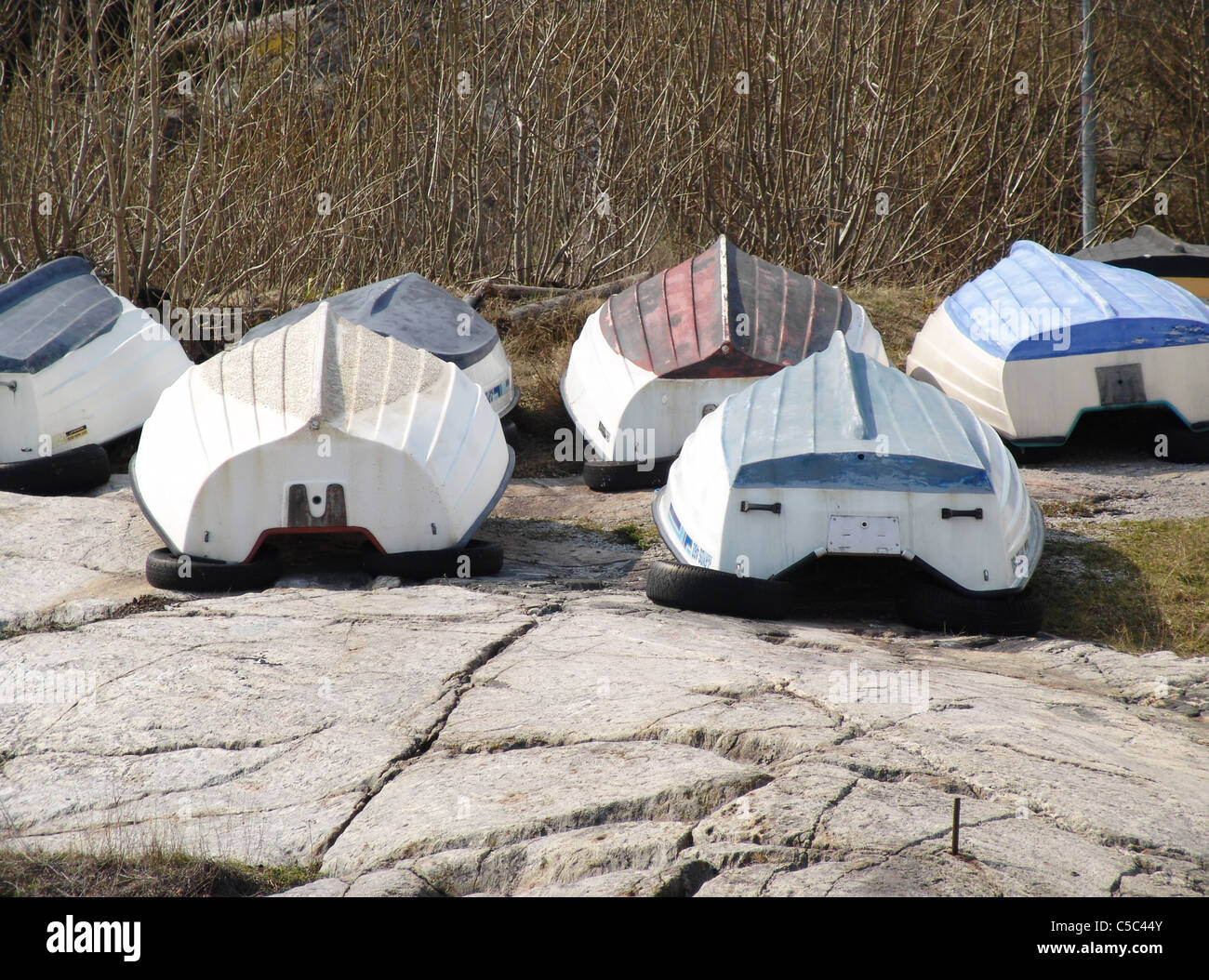 Boats docked on land hi-res stock photography and images - Alamy