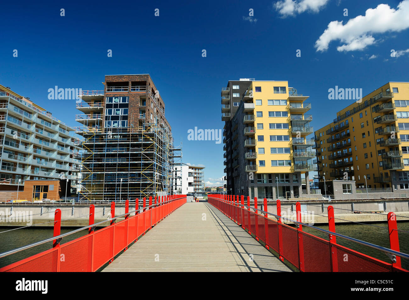 Red exterior buildings hi-res stock photography and images - Alamy
