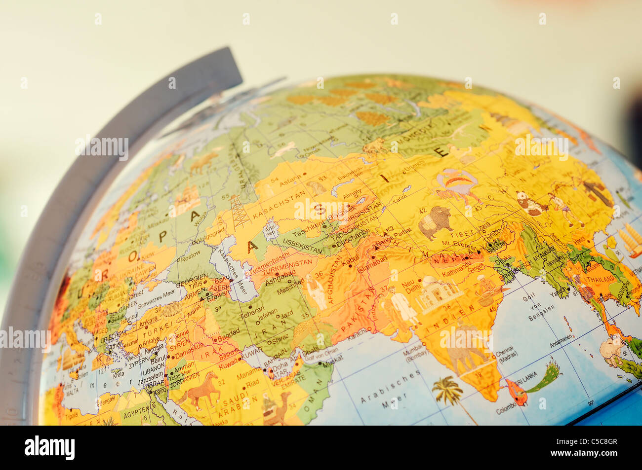 Asia globe map hi-res stock photography and images - Alamy