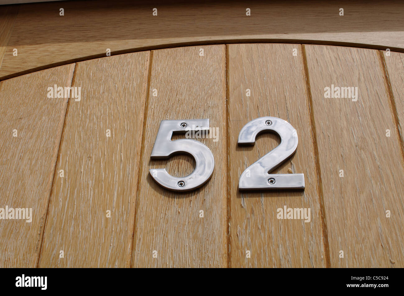 Door numbers hi-res stock photography and images - Alamy