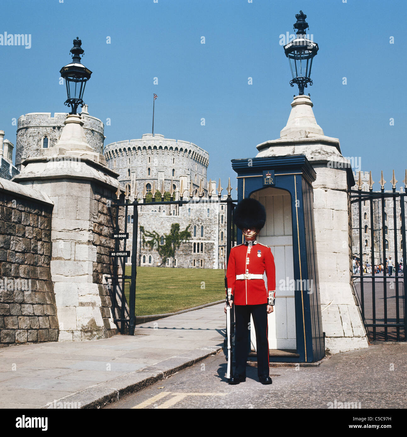 Windsor Castle Guard, Berkshire, England, Great Britain, GB, UK Stock ...