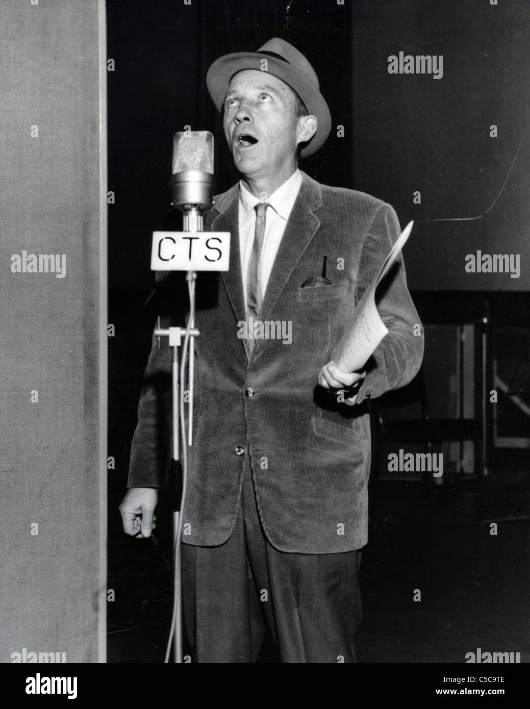 BING CROSBY (1903-1977) US singer and film actor Stock Photo - Alamy