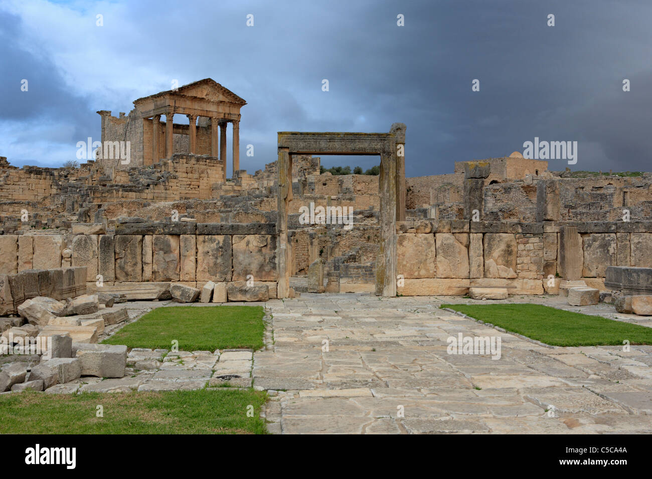 Main temple (168 AD), Dougga (Thugga), UNESCO World Heritage Site ...