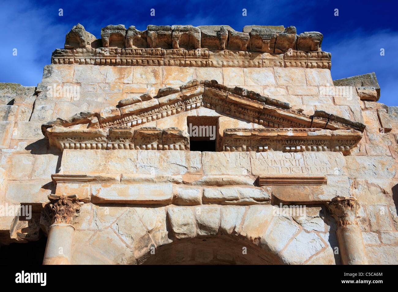 Trajan Arch High Resolution Stock Photography and Images - Alamy