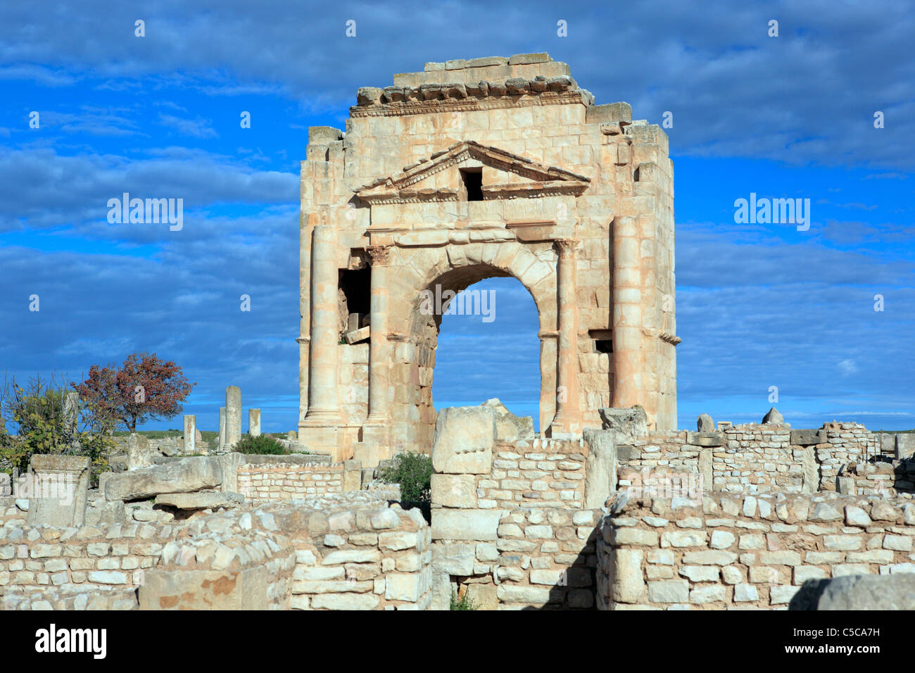Trajan Arch High Resolution Stock Photography and Images - Alamy