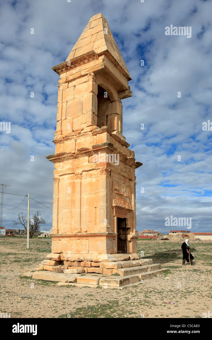 Mausoleum (2nd century), Maktar, Tunisia Stock Photo - Alamy