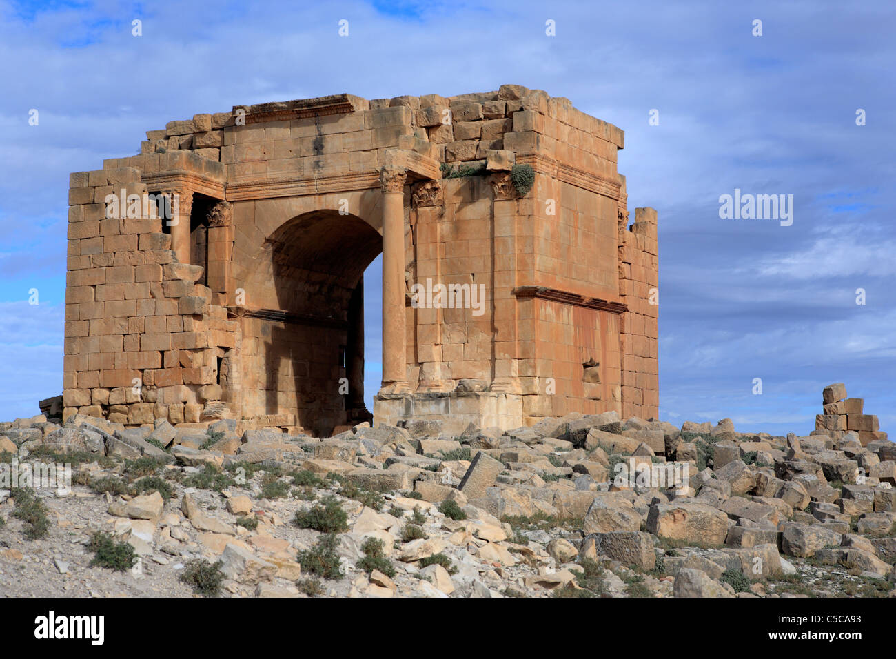 3rd century roman arch hi-res stock photography and images - Alamy