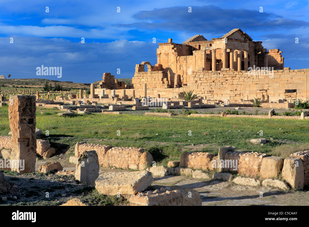 Main temple (2nd century), Sbeitla, Tunisia Stock Photo - Alamy