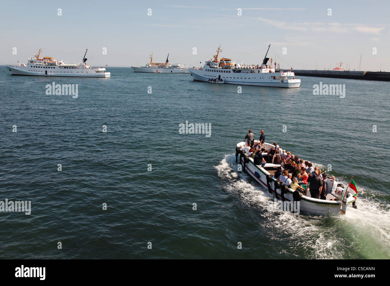 Helgoland ferries hi-res stock photography and images - Alamy